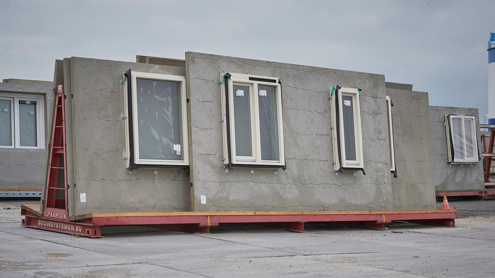 Casco beton wanden voor de prefab woningbouw.